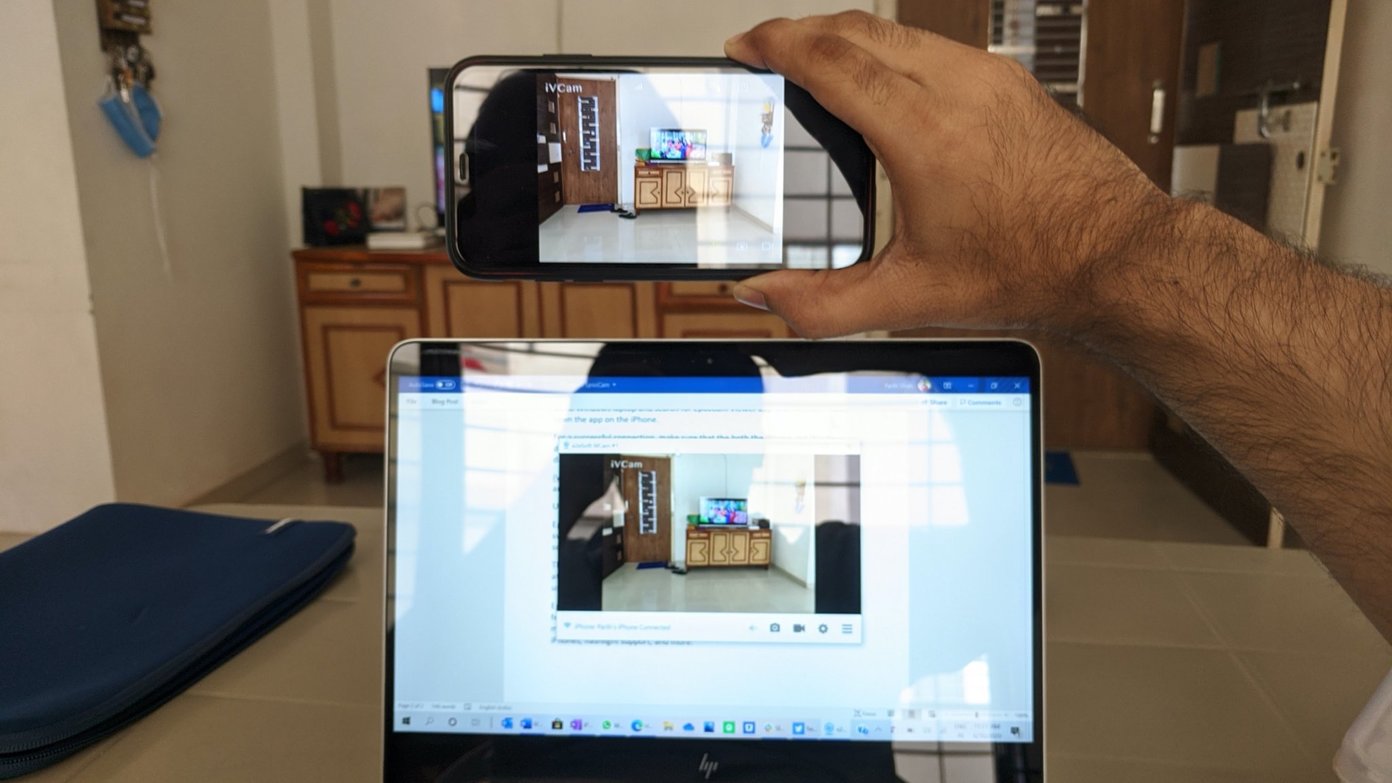 Qual aplicativo de webcam para iPhone é melhor no Windows